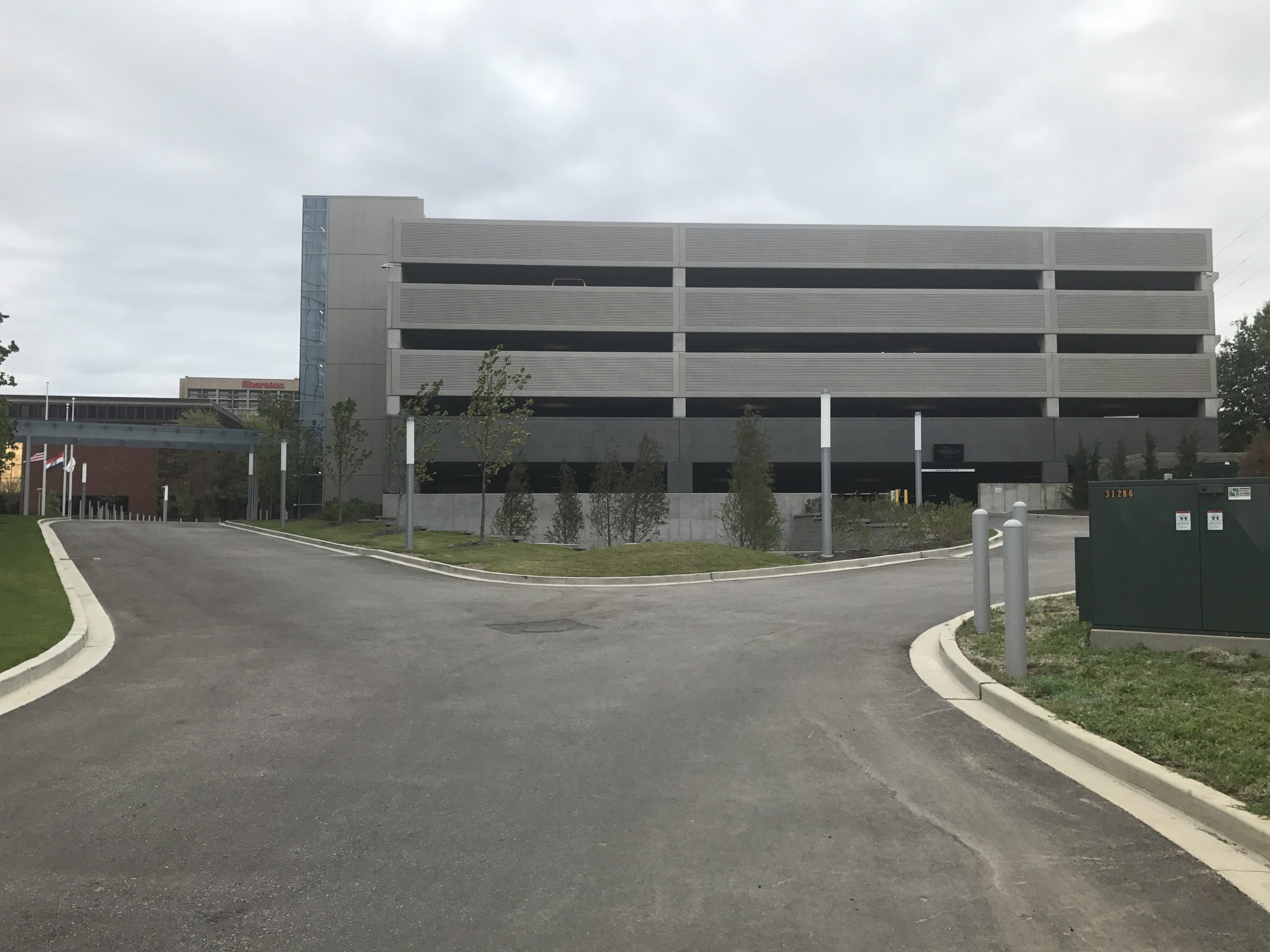 World Wide Technology Global Headquarters Parking Garage - TW Constructors